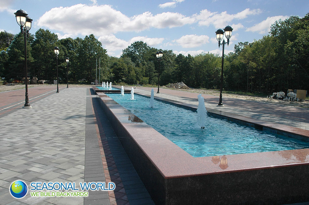 COMMERCIAL PROJECTS – Seasonal World