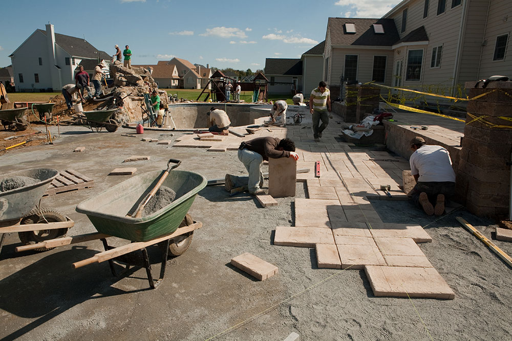 INSTALL – GUNITE – Seasonal World