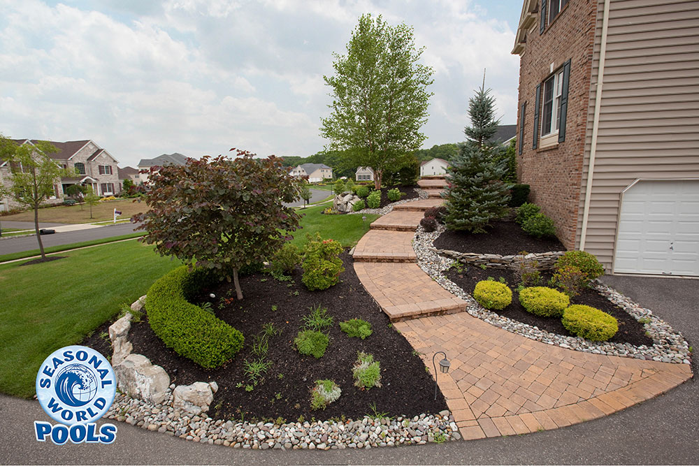 RAISED PATIOS & HARDSCAPING – Seasonal World