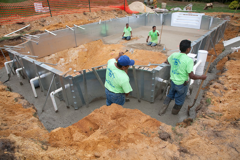 INSTALL – STEEL WALL – Seasonal World