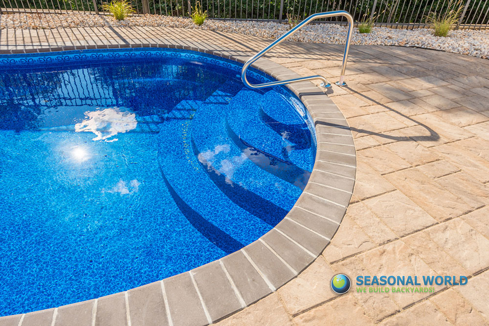 STEPS, LOVESEATS, BENCHES & SWIMOUTS – Seasonal World