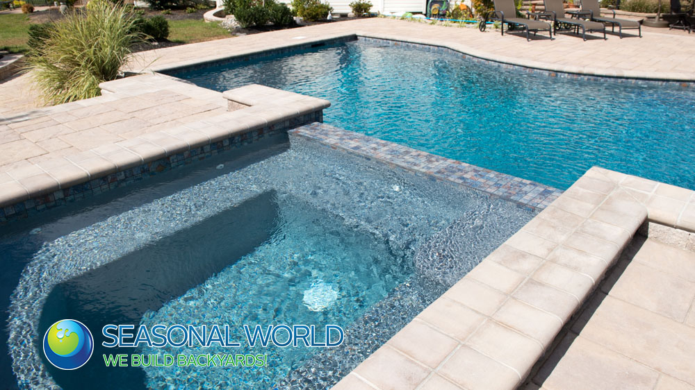 Spas Gunite – Seasonal World