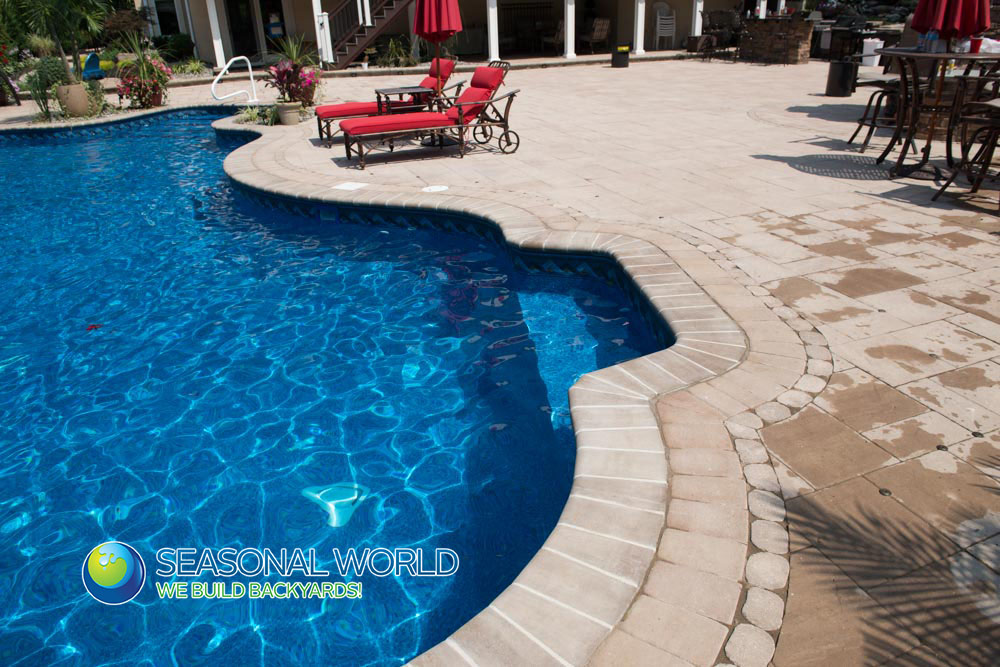 STEPS, LOVESEATS, BENCHES & SWIMOUTS – Seasonal World