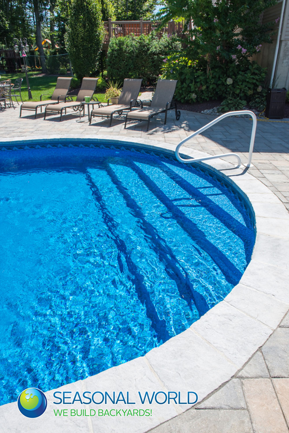 STEPS, LOVESEATS, BENCHES & SWIMOUTS – Seasonal World