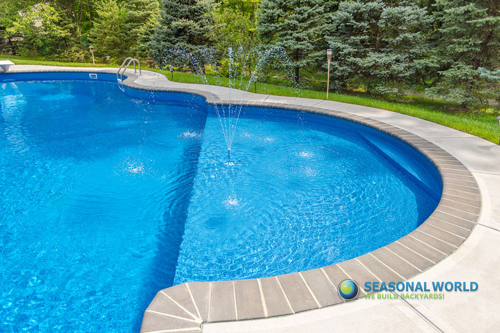 SUN DECKS – CONCRETE WALL – Seasonal World