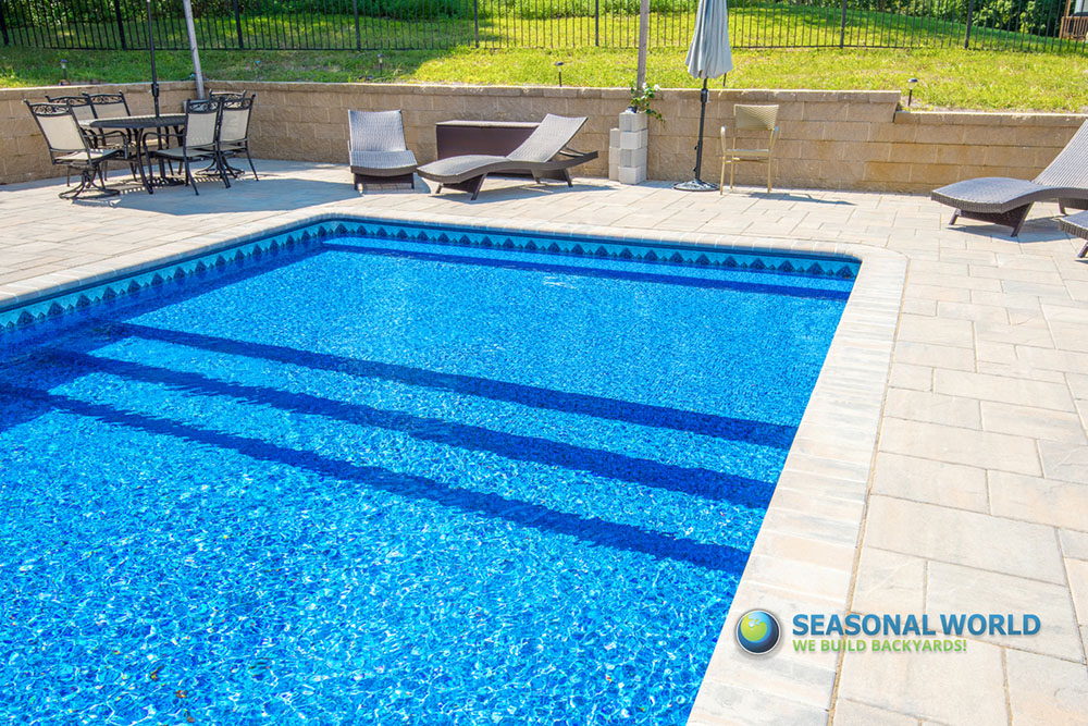 SUN DECKS – CONCRETE WALL – Seasonal World